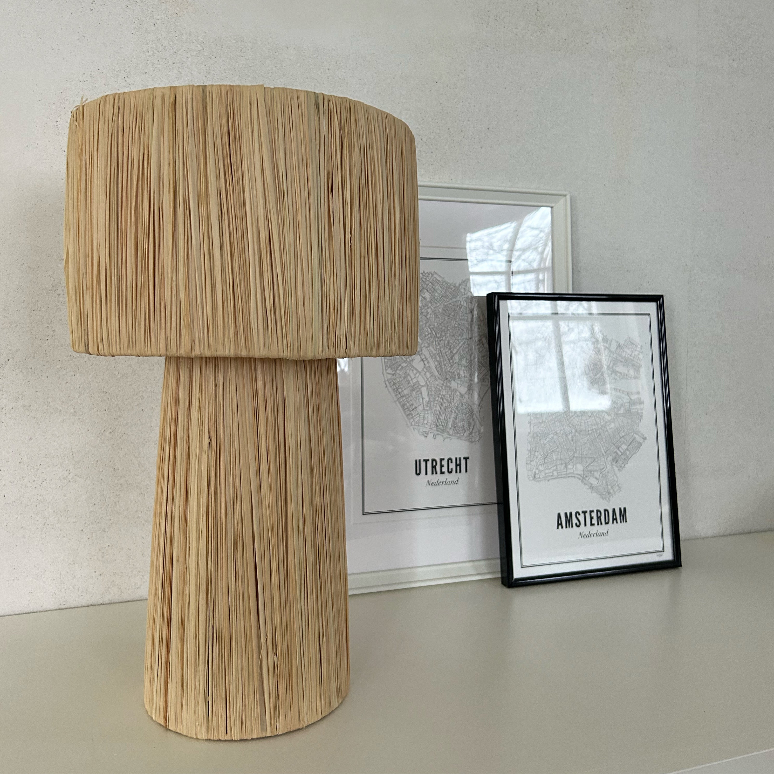 Raffia lampen in diverse kleuren – Souk Interieur